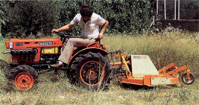 ΤΡΑΚΤΕΡ μικρό με χορτοκοπτικό www.krekis.com